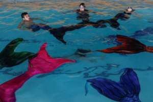 South Africans splash into mermaiding as a sport