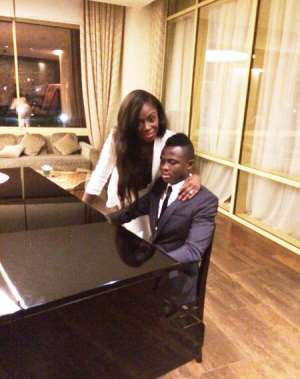 PIANO MAN: Inkoom Goes Romantic With Wife Omega At Mövenpick