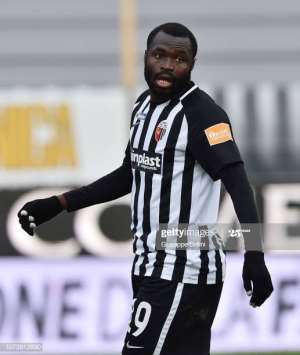 Covid-19: Bright Addae Open To Taking A Pay Cut At Juve Stabia To Help Club