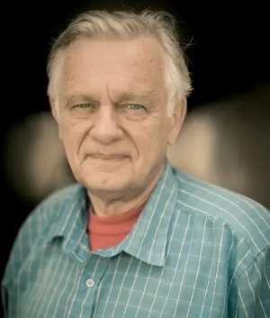 What is Broderick Smith cause of death?