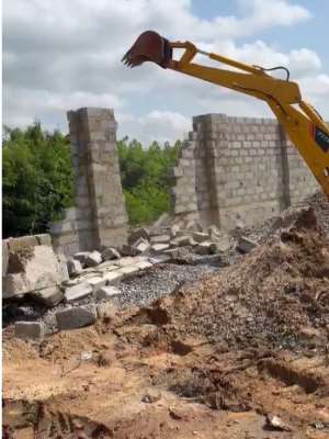 Ablekuma West Assembly Pulls Down Wall Blocking Waterway After Recent ...