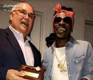 Mayor of Worcester, Joseph Petty Honours Shattawale With the 'Key ToThe ...