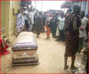 Horror: Queen Mum Coffin Exhumed