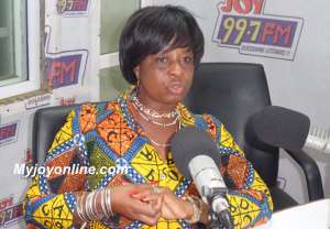 I have never seen Efya smoke - Nana Adwoa Awindor