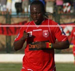 Ex Ghana youth star Sadick Adams revives unconscious player
