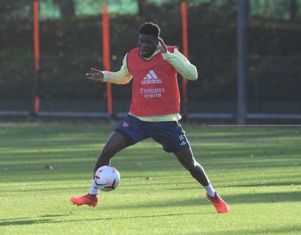 Arsenal’s Thomas Partey Confient His Side Can Beat Man Utd