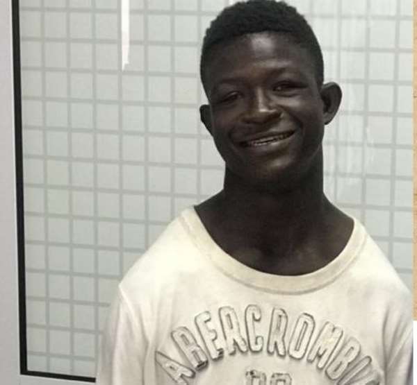 ‘Beasts of No Nation’ star takes to smoking?