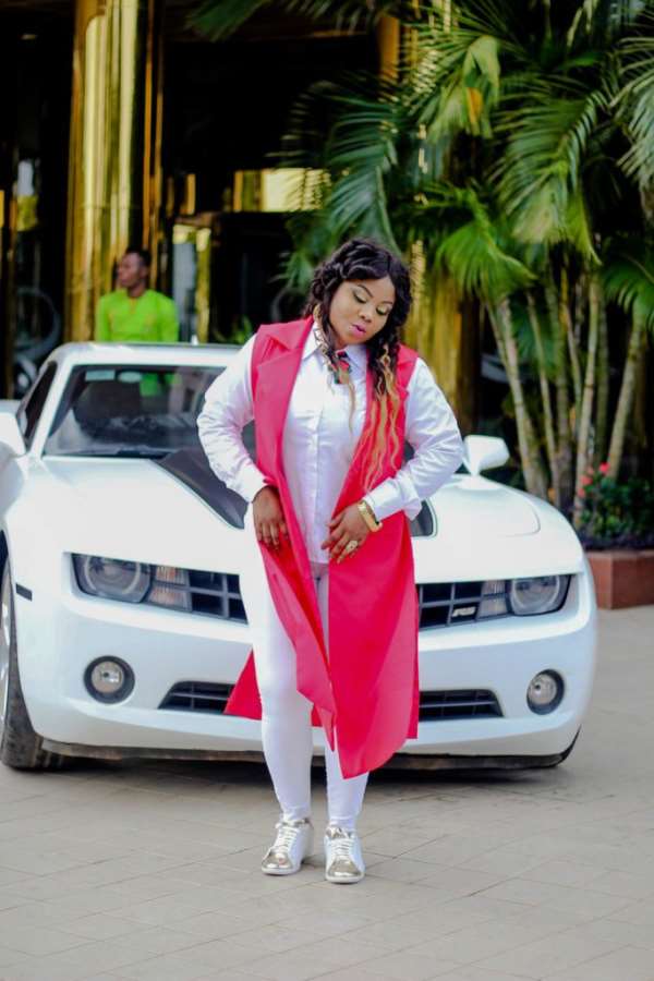 Gifty Osei Releases Official Music Video For Her Latest 'Adom' Gifty Osei Releases Official Music Video For Her Latest 'Adom'