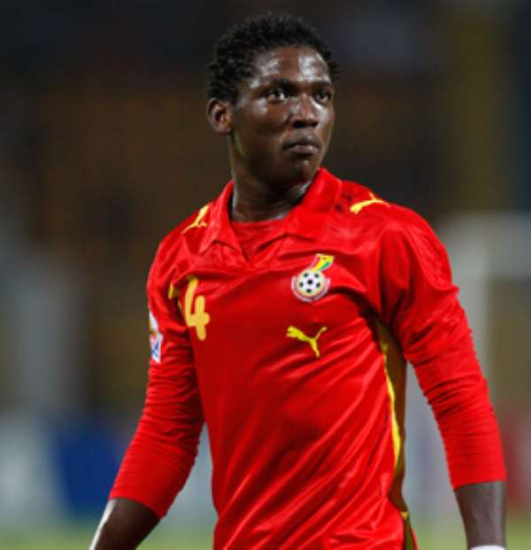 Ghana defender Opare comfortable at right, left back roles in Black Stars