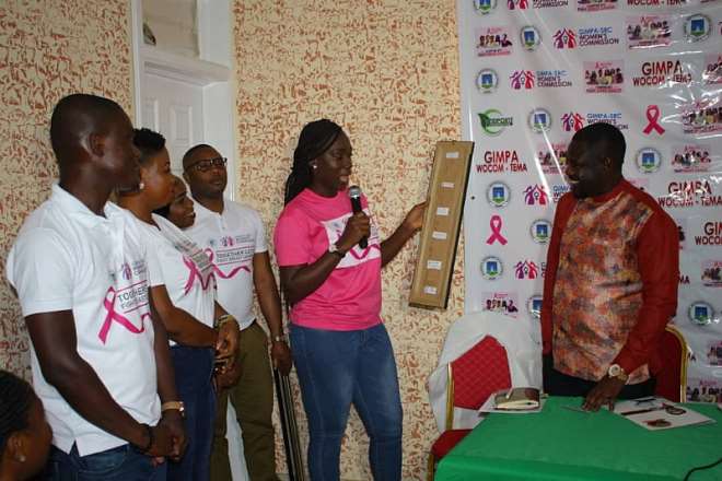 Dr Adu Boateng and Endpoint Homeopathic Clinic Honoured By Gimpa Students