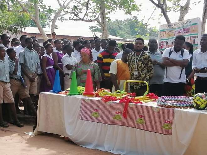 Former Kotoko Fitness Coach donates sports equipment to Tsito Senior ...