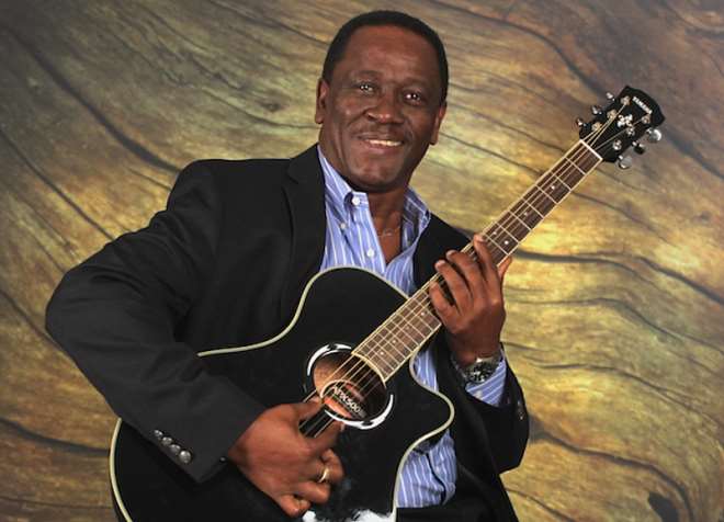 Chef Francis Otoo serving special jollof at Embassy Chef Challenge 2019