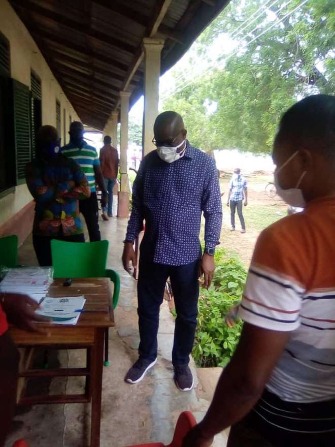 Bono East NPP Regional Chairman Visits Registration Centers