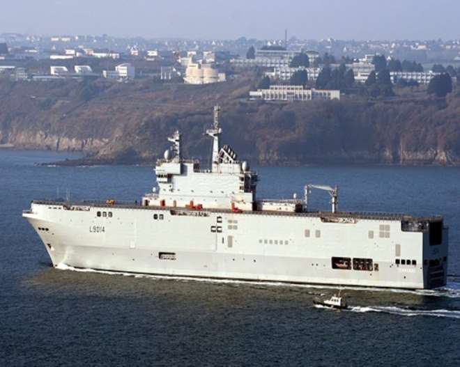 FRENCH NAVY SHIP « LHD TONNERRE » VISITS GHANA January 5 to January 8, 2015