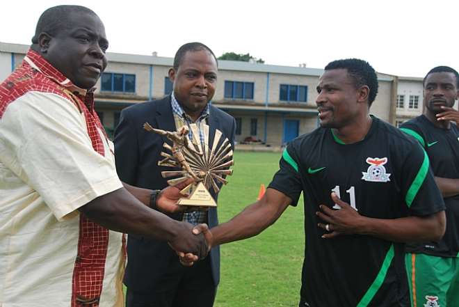 Christopher Katongo is voted BBC African Footballer 2012