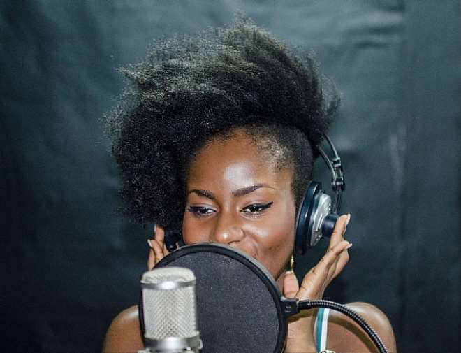 MzVee Thanks Her Fans for VGMA Award Win