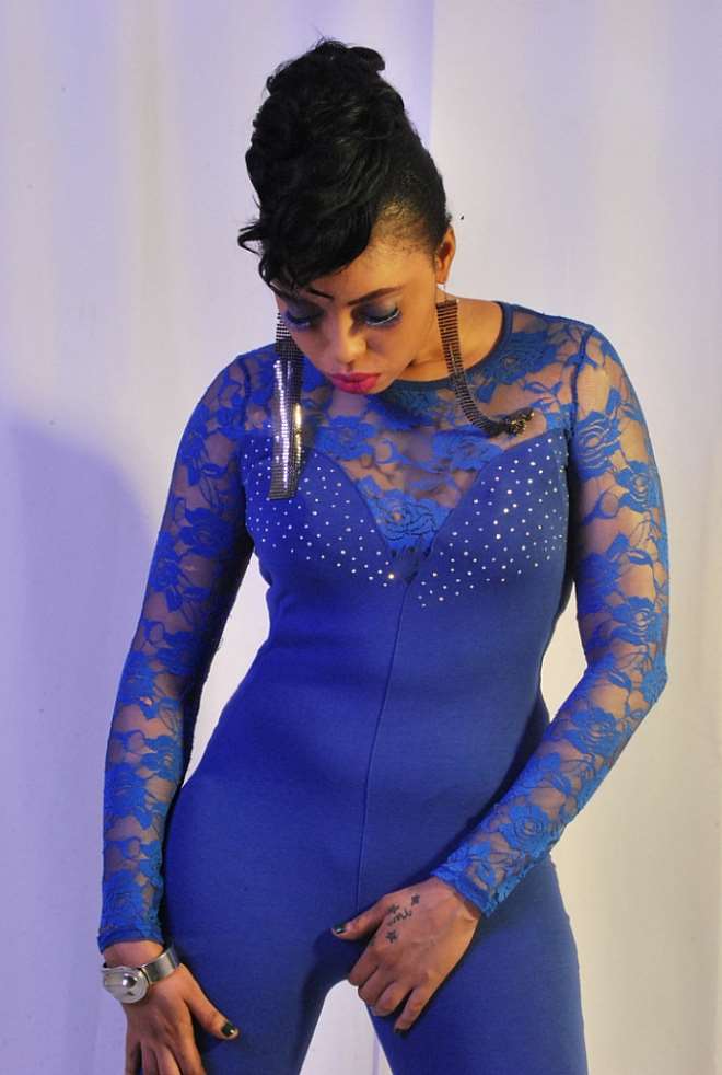 PICTURESQUE SINGER, 'NENE JOHNSON', IN DAZZLING 30-PICTURE PHOTO-SHOOT ...