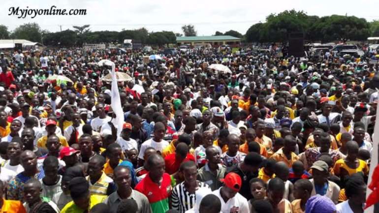 Kpassa residents welcome Mahama with their problems