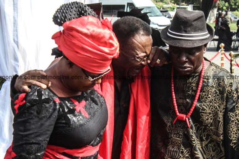[Pictures] Highlife Legend Paapa Yankson Buried