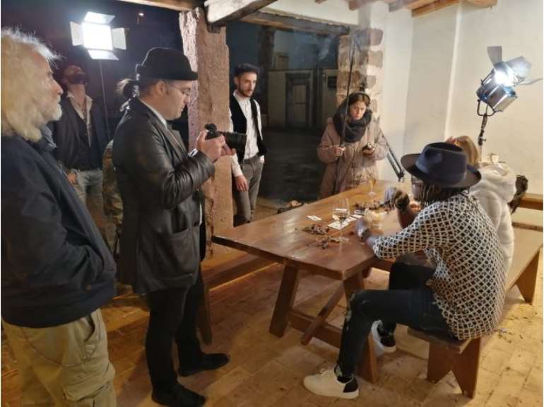 K Dee Features Top Italian Model In New Video