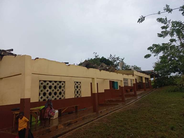Rainstorm destroy parts of school building