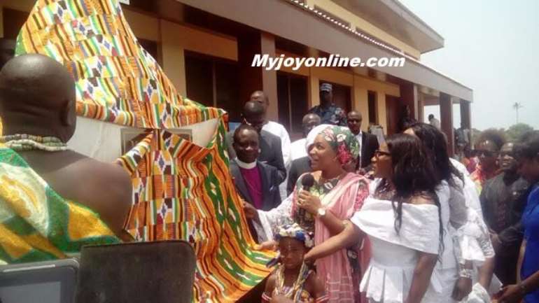 'When life throws rotten maize at you, make apapransa out of it ...