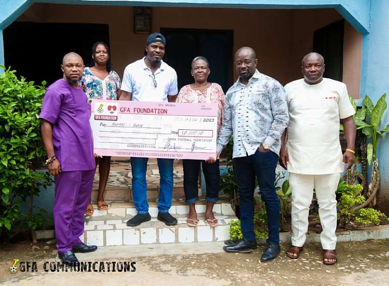 GFA Foundation make donation to Thomas and Sabahn Quaye