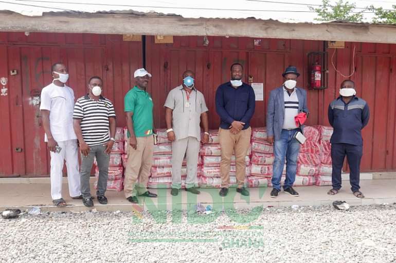 Nigeria In Diaspora Organisation, NIDO Ghana Donate Bags Of Rice To ...