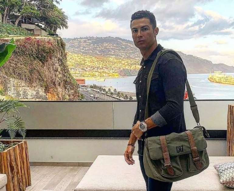 Inside Ronaldo's Brand New £7m Madeira Home Where He Self-Isolates With ...