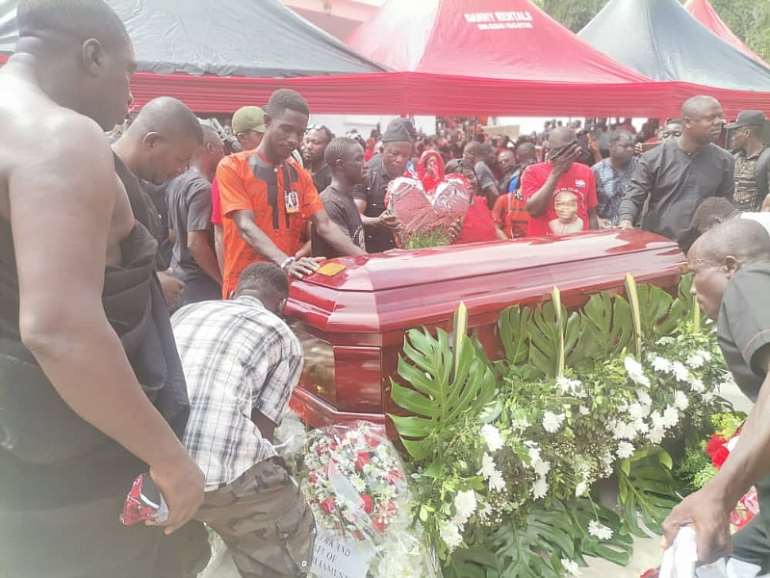 Bawumia leads gov’t delegation to final funeral rites of late Kumawu MP ...