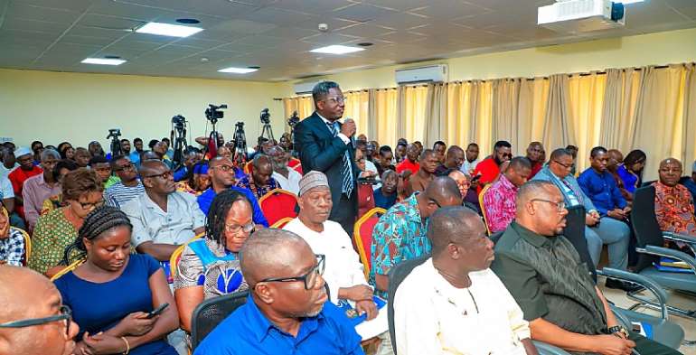 Bawumia pledges to assist labour institutions to protect workers under ...