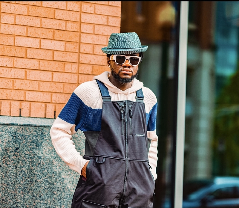 3000 Challenging the Norm: Isaac Anderson's Fashion Revolution.