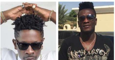 These Worst Dressed Celebrities Seriously Need A Wardrobe Stylist