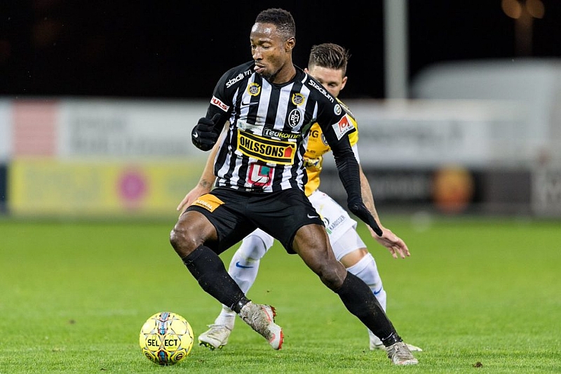 Striker Sadat Karim scores consolation to tally 11 league goals in ...