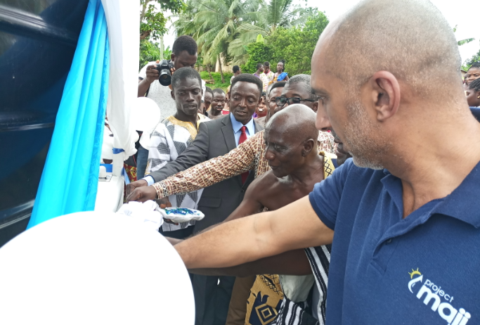 Project Maji Gives Four Solar-powered Merchanised Borehole to ...