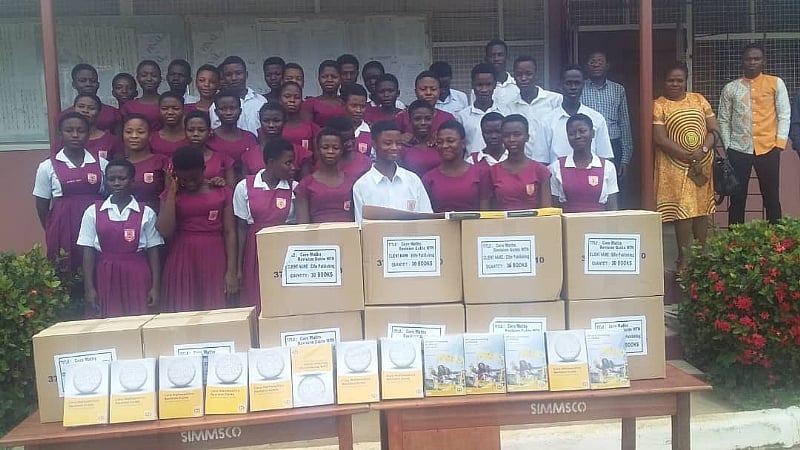 A/R: MTN Donates 600 Maths Textbooks To Two SHSs