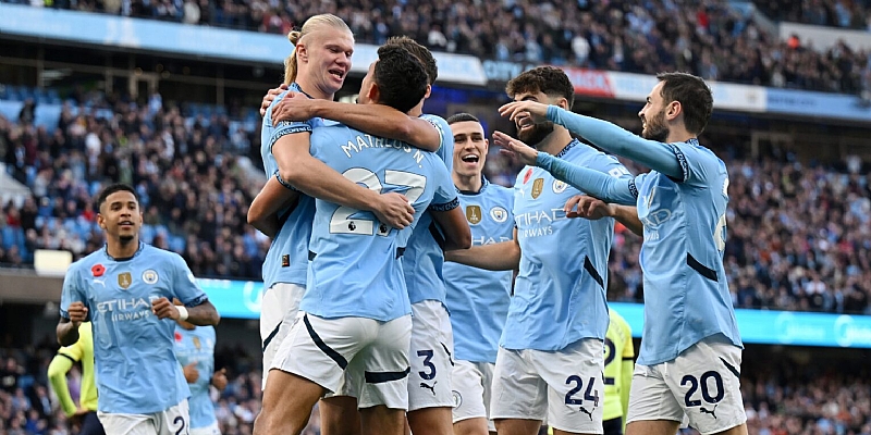 PL: Manchester City beat Southampton to go top of table