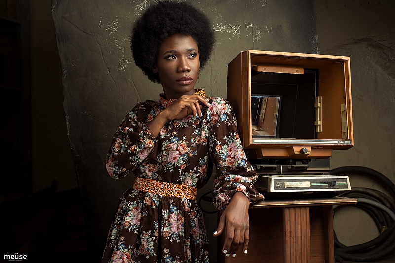 Gorgeous: Yaa Yaa stuns in new vintage photos