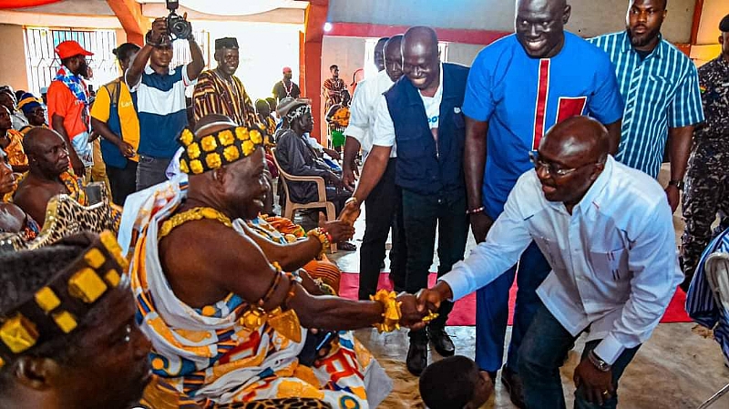 President of Akroso Traditional Council praises Bawumia for corruption ...