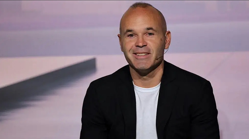 Andres Iniesta: Spain and Barcelona great retires from football aged 40