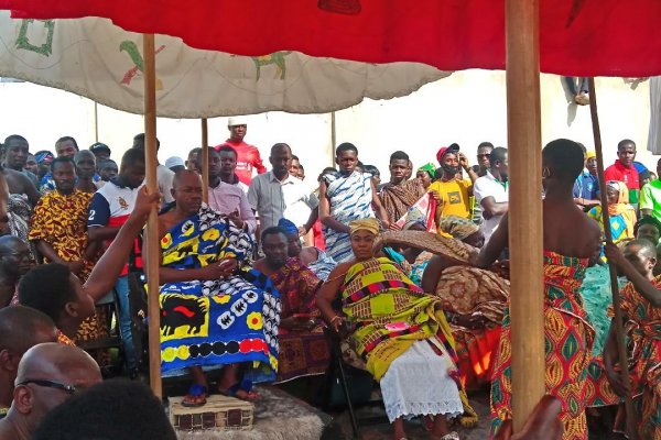 Mahama Promises To Make Tepa Ghana's Jewelry Hub If Elected