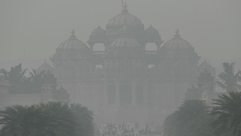 India grapples with killer smog ahead of crucial climate summit