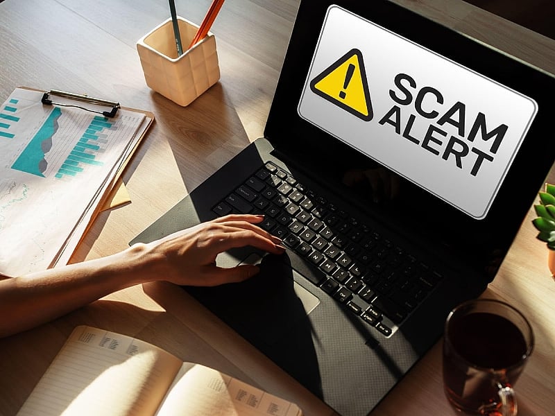 Why Smart People Fall for Online Scams: 3 Psychological Tricks ...