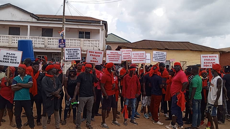 C/R: Replace our tared road — Breman Esiam residents to government