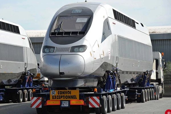 Morocco's First High-speed Train Bringing New Travel Experience