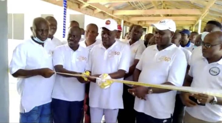 Juabeng Rural Bank hands over modern x-ray facility to Juabeng ...