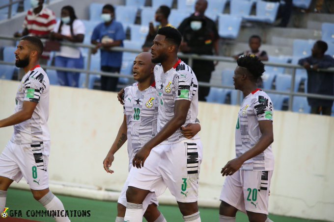 2021 AFCON: Benjamin Tetteh runs away after swinging punch in Gabon game