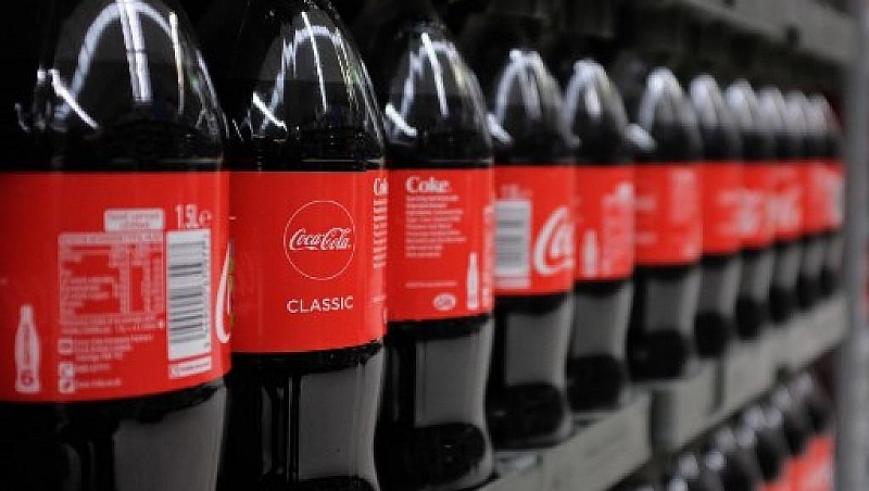 Coca Cola among global companies that will invest €4 billion in France