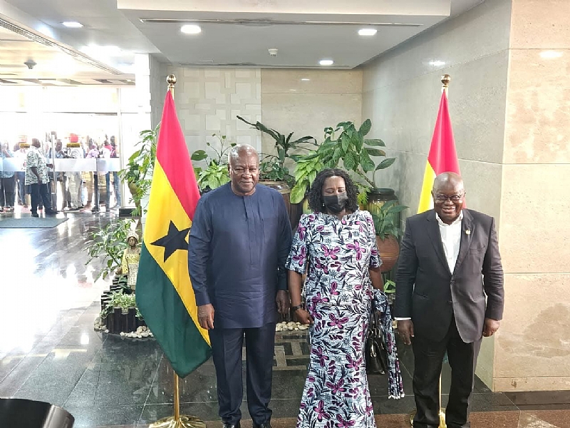 Mahama, Prof Naana Jane arrives at Jubilee House for commencement of ...
