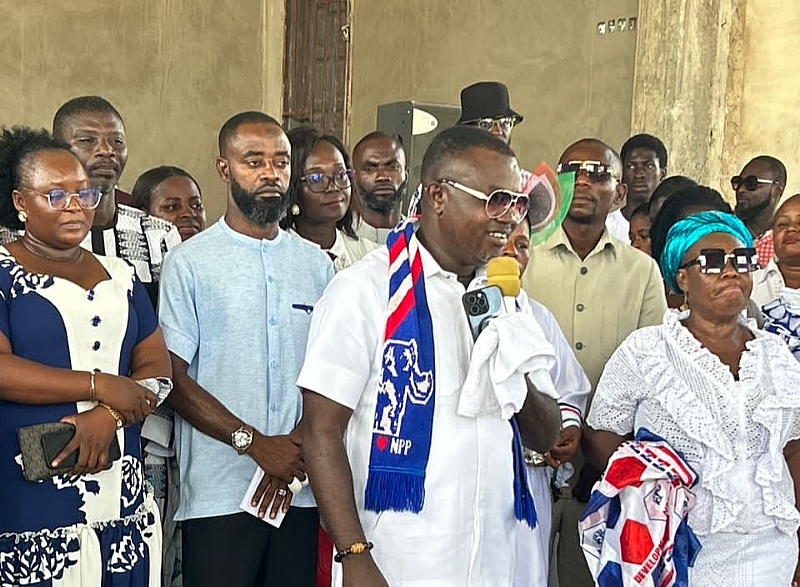 C/R: Chris Arthur express appreciation to Agona West Constituents for ...